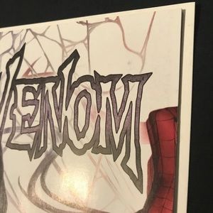 Marvel | Other | Marvel Midtown Venom Amazing Spiderman 80 Sliney ...